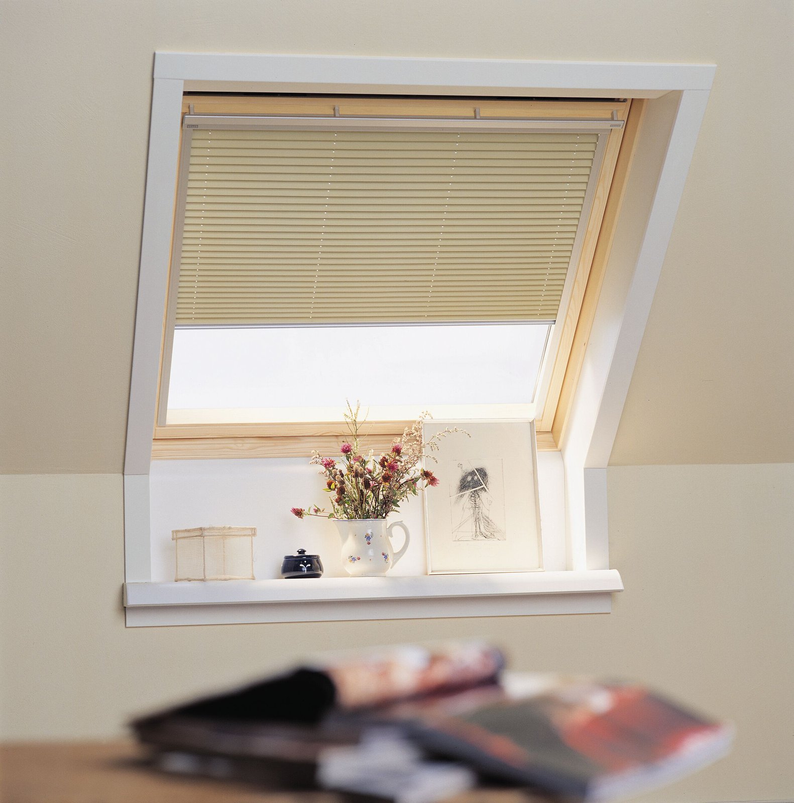 Žaluzie do střešních oken VELUX | Kžaluzie.cz